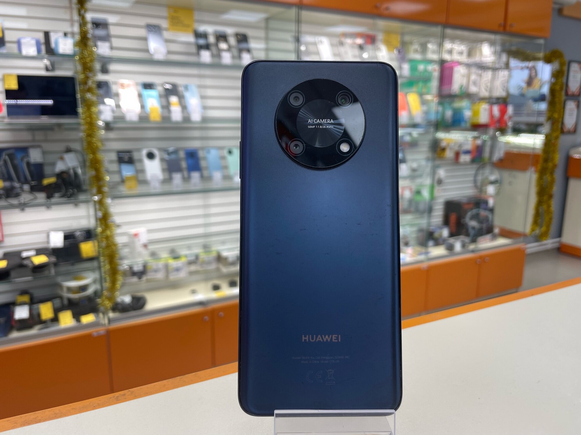 Смартфон HUAWEI Nova Y90 4/128 ГБ RU, 2 nano SIM, полночный черный, Б/У, Уценка