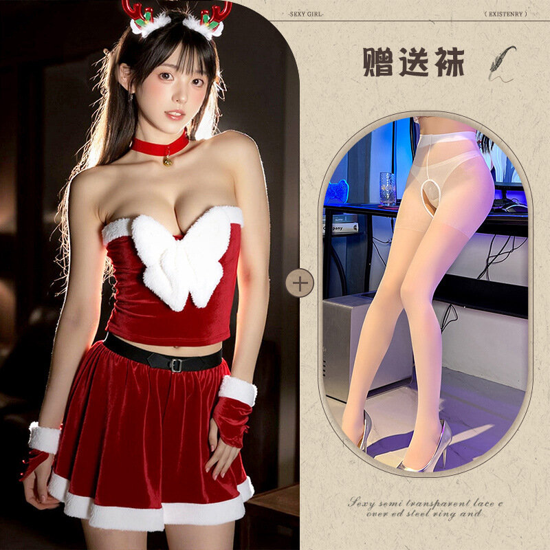Сексуальный красный рождественский комплект нижнего белья с соблазнительным, воздержанным рисунком бабочки. Красно-белые чулки с открытой промежностью.