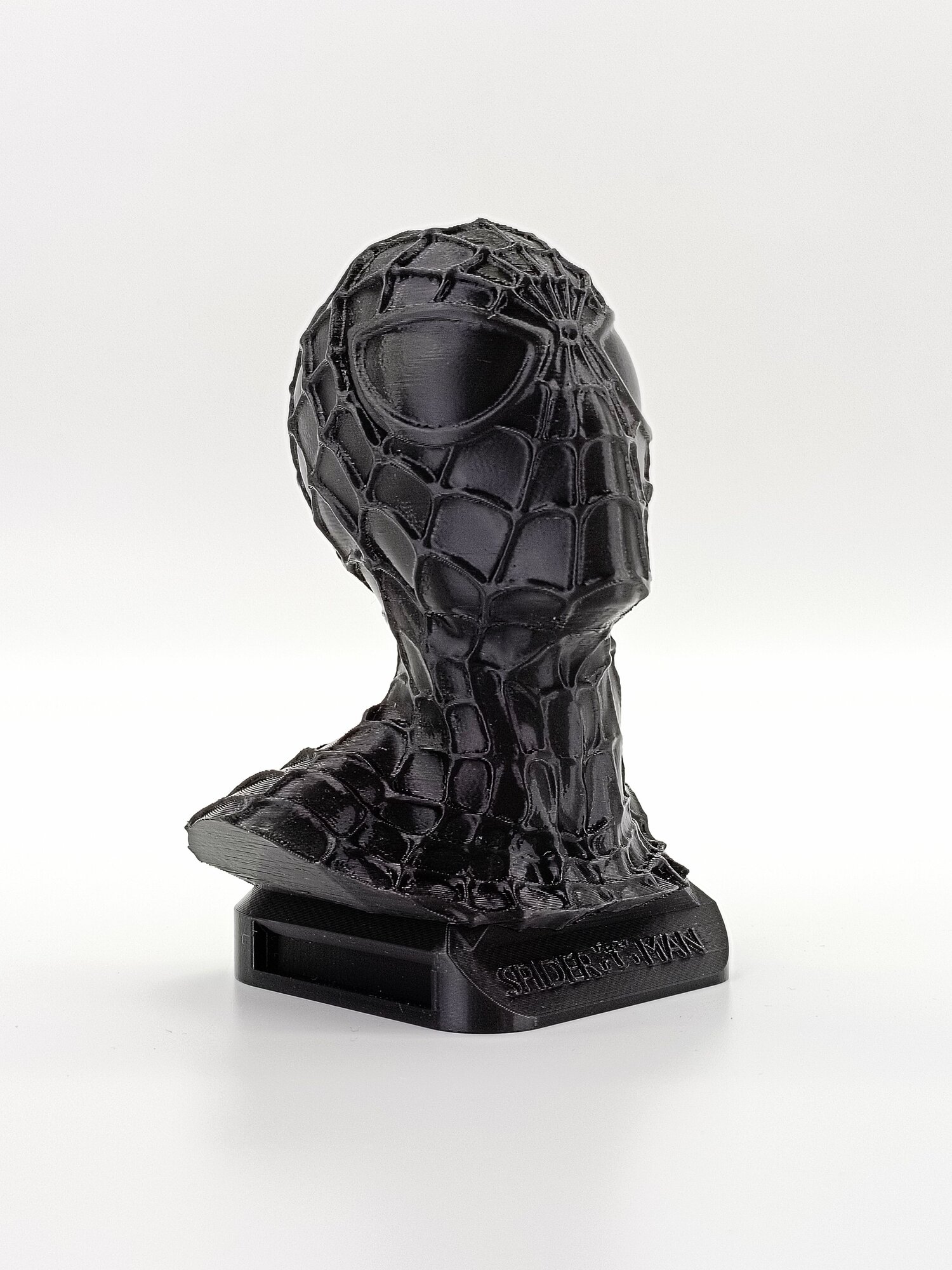 Статуэтка человек паук, идеально подойдет для любителей супергероев и комиксов