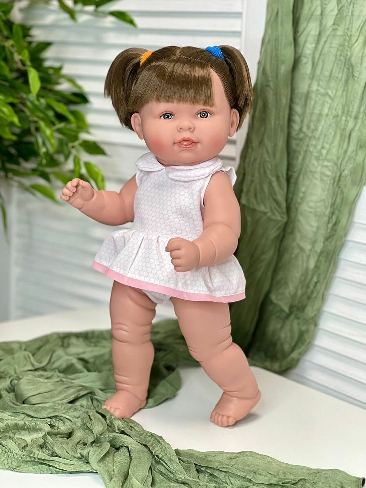 Кукла Manolo Dolls виниловая Manolita 47 см