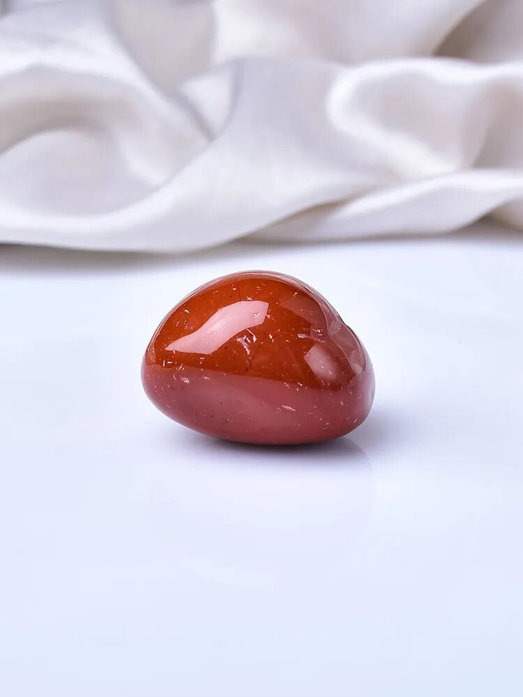 Натуральный камень "красная яшма", компаньон водки (23-33г 3шт)