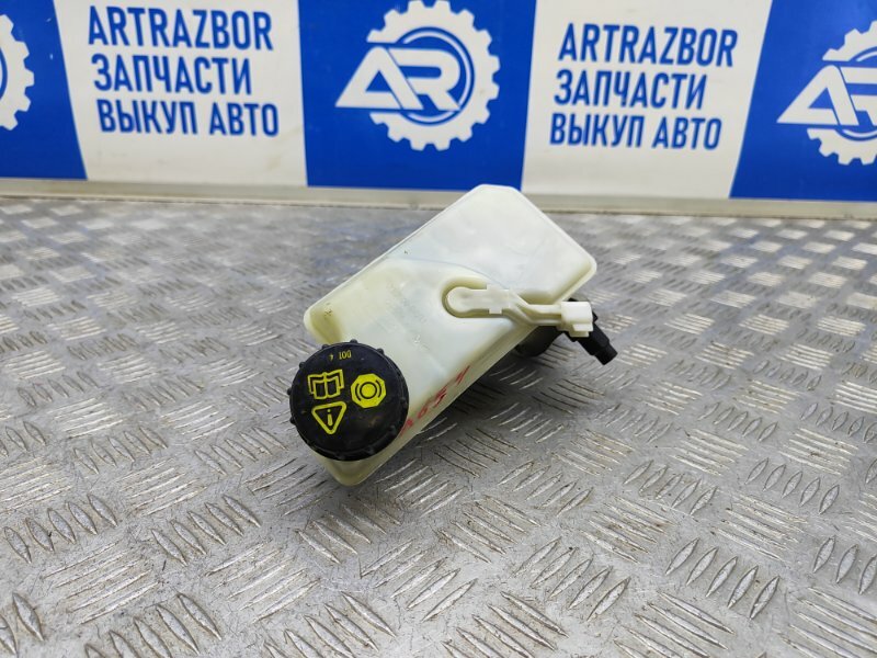 Б/У Цилиндр тормозной главный Ford Focus 2 / Форд Фокус 2 1.6 HWDA 100 Л.С. купе 2006