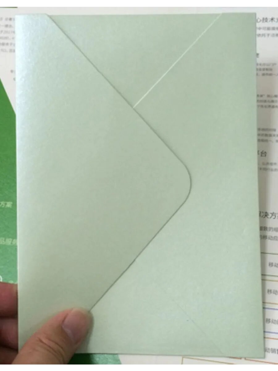 Винтажный конверт (Светло-зеленый перламутр, 10 шт.)