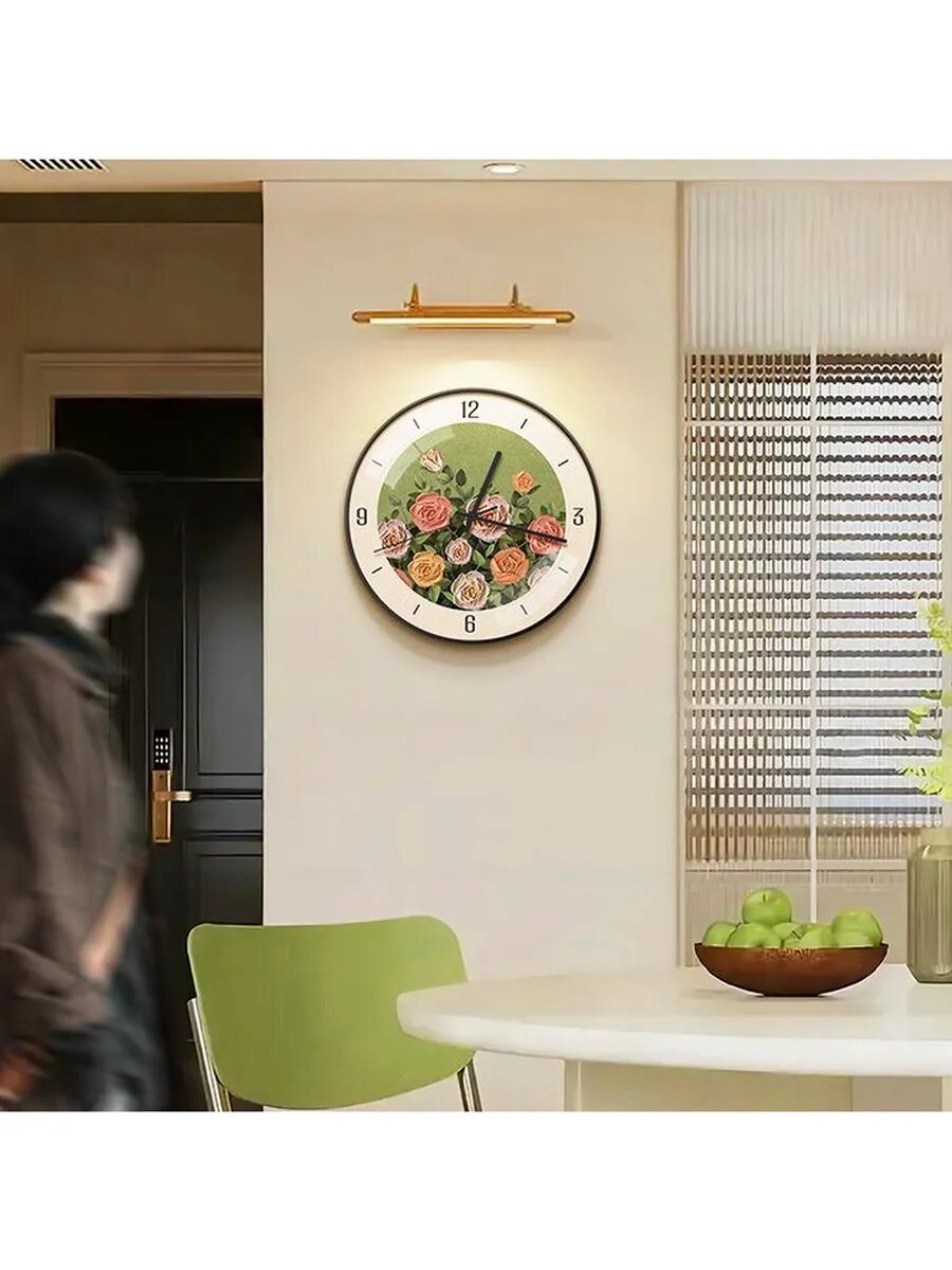 Настенные часы (12 дюймов — Волшебник страны Оз A — чёрный)