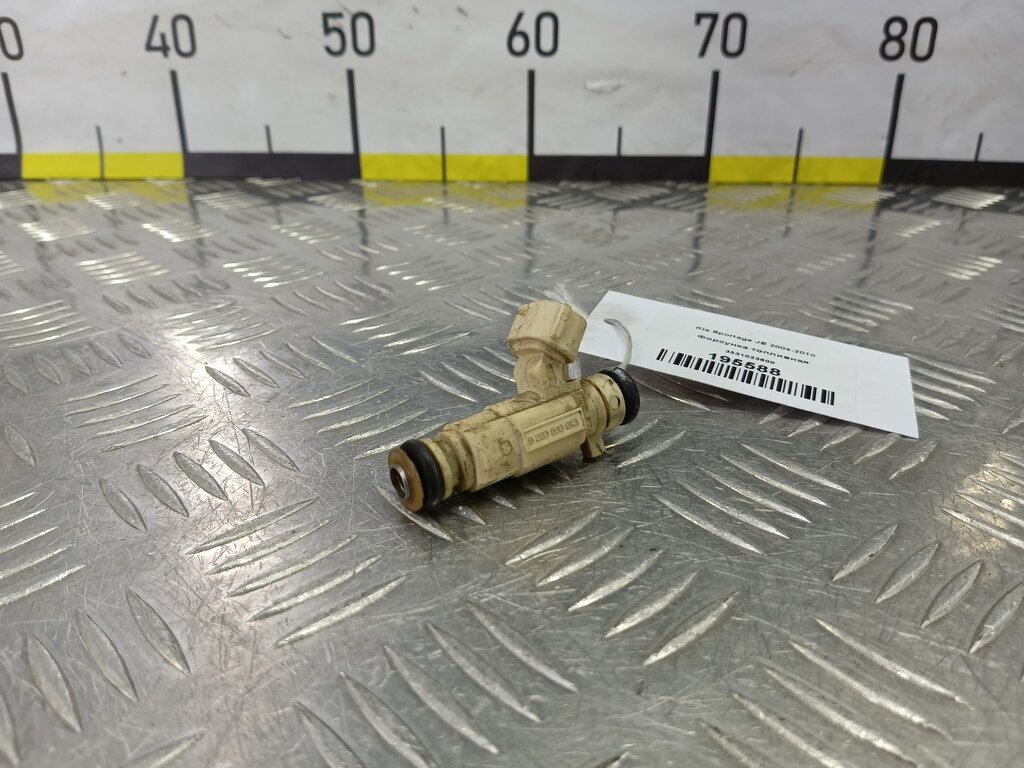 Форсунка топливная Б/У для Kia SPORTAGE II (2004—2008) 3531023600