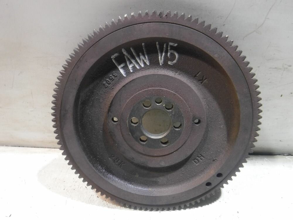 Маховик FAW V5 13405T2A00