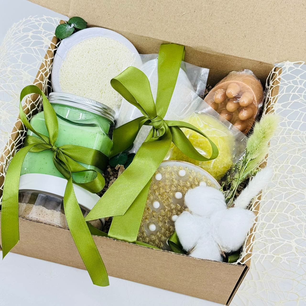 Подарочный набор спа для ванны для девушки, женщины. Подарок на 14 февраля, 8 марта