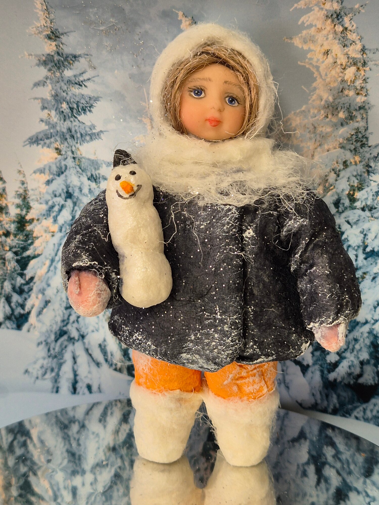 Ёлочная игрушка Affavatta, "Девочка и снеговик", 12см, ручная роспись