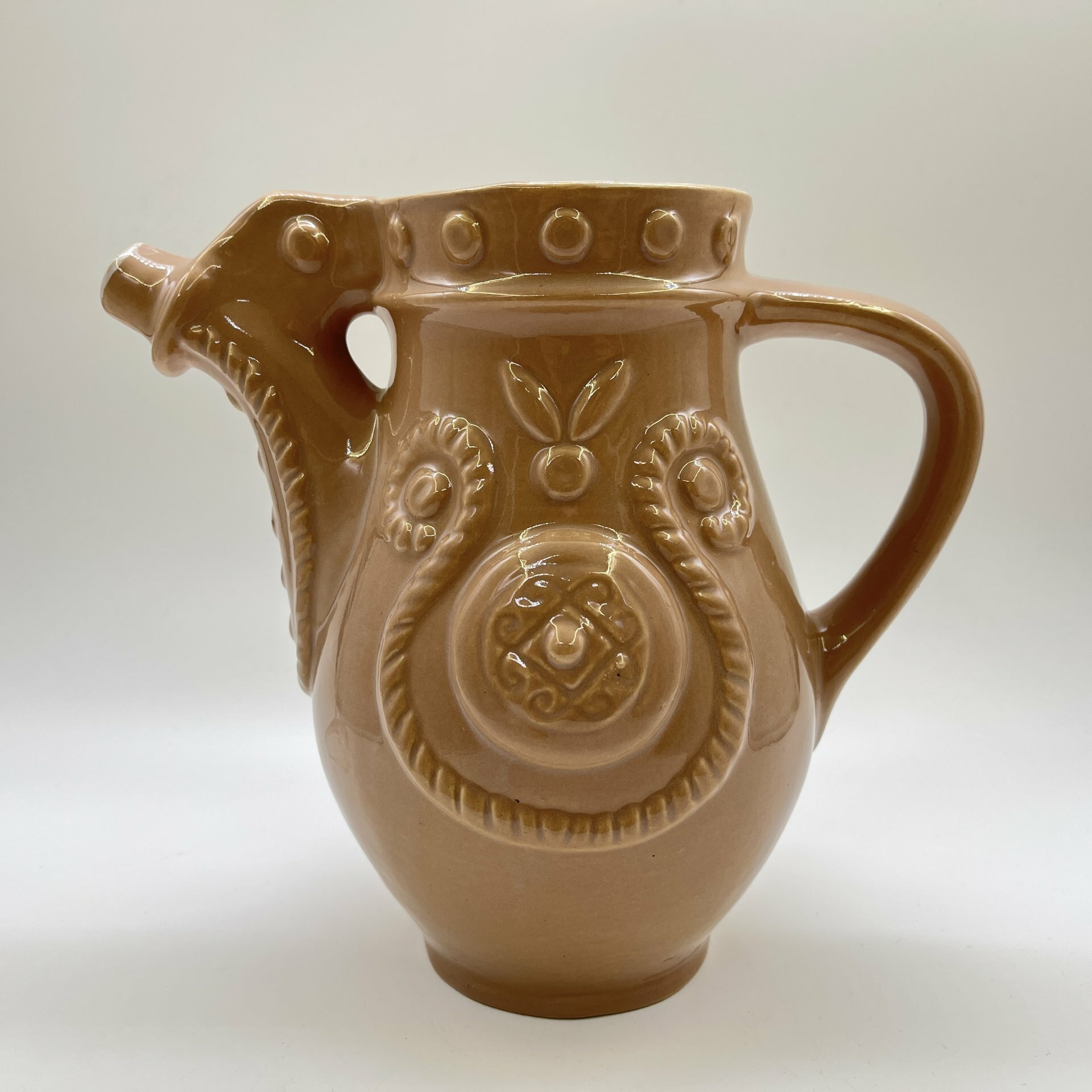 Кувшин с рельефным декором, керамика, полива, СССР, 1970-1990 гг.