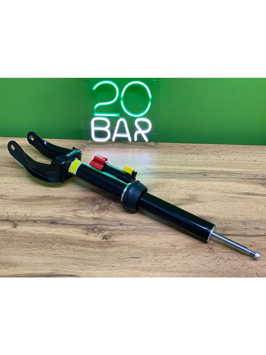 Амортизатор передний левый Mercedes GLE, GLS X166, GLE C292