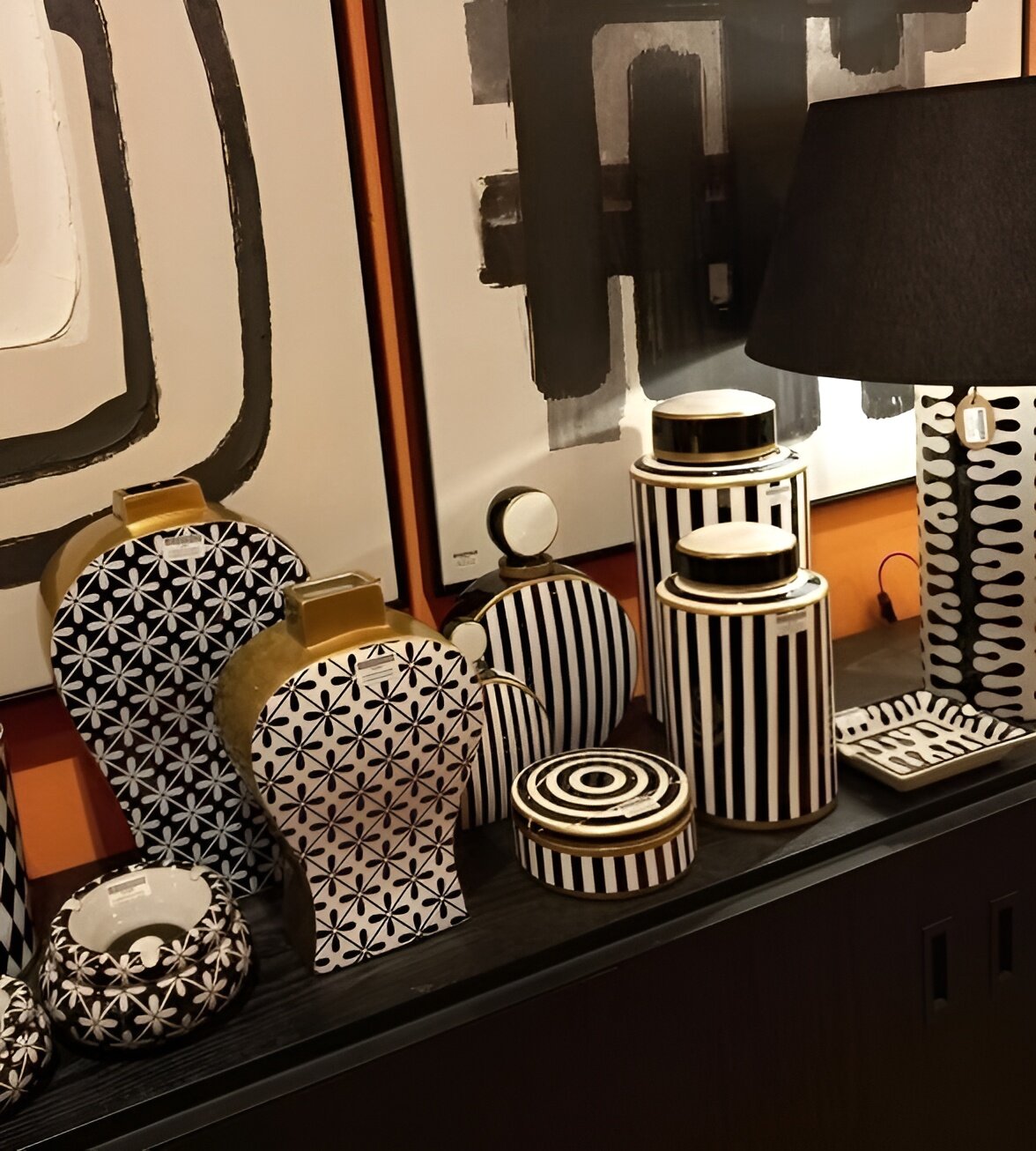 Ваза Fancy "TANGER" плоская, керамика, 22x12x34 см, черно-белая