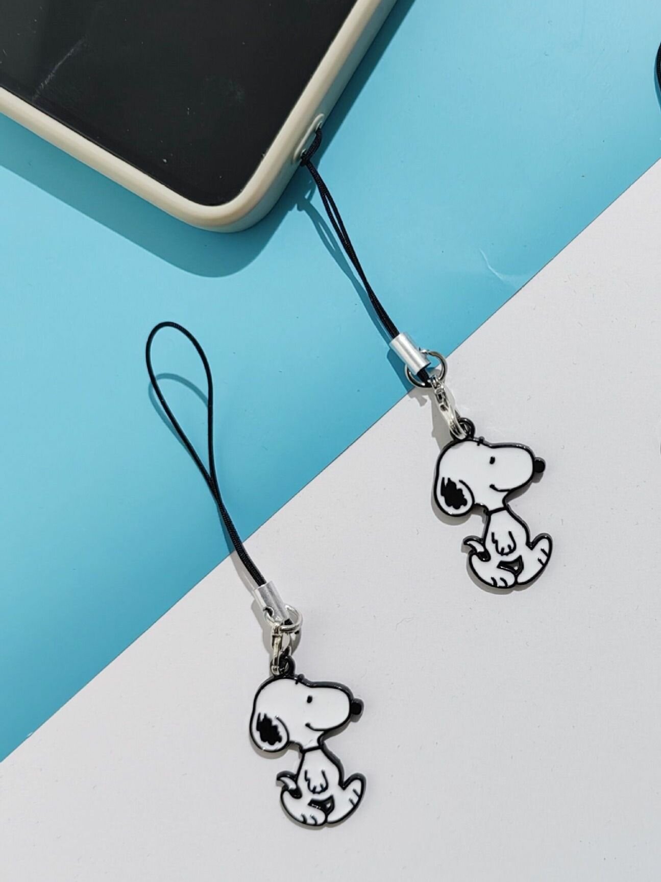 SNOOPY Брелок на телефон, ключи, рюкзак, сумку. Украшение на чехол для телефона. Подвеска на мобильный