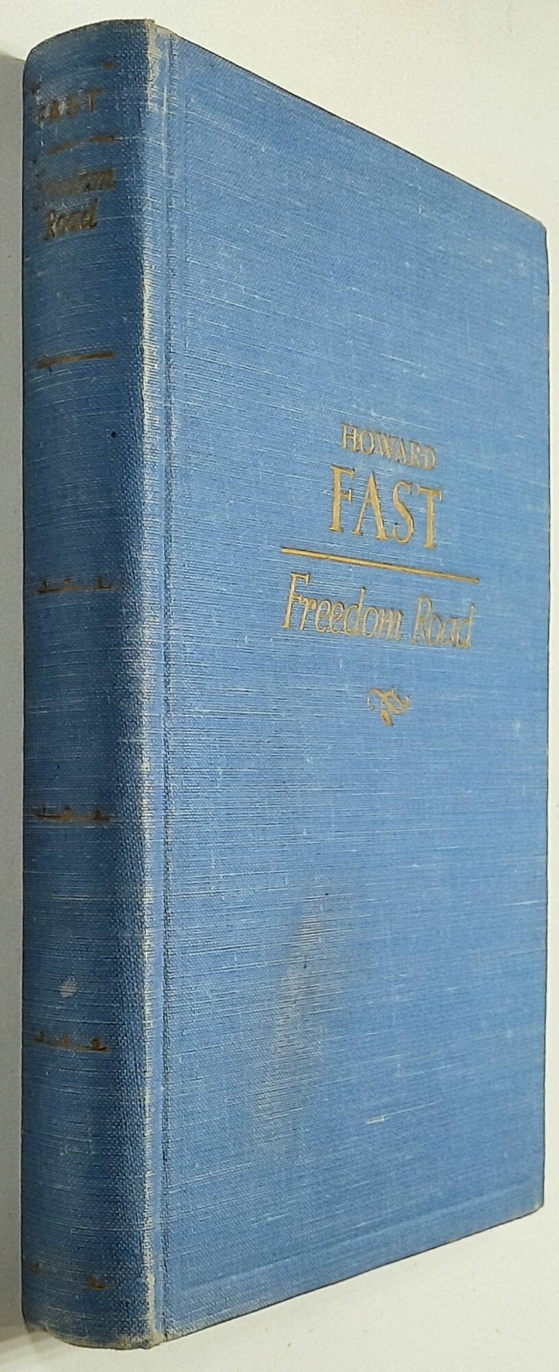 Freedom road Фаст Говард — фото 1