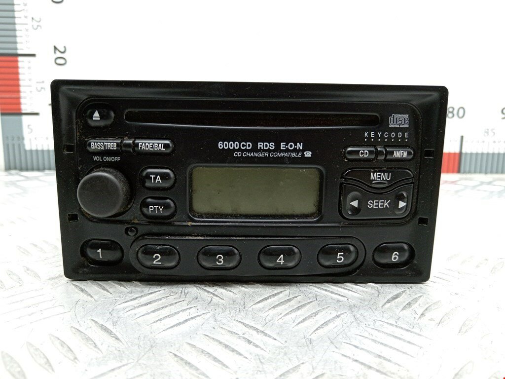 Магнитола Ford Galaxy 1 YS4F18C815AC арт. 1863343