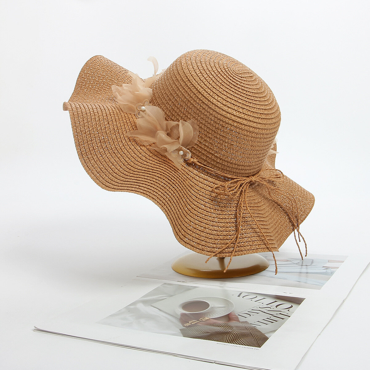 Новая летняя шляпа, женская пляжная шляпа с жемчужным цветком, плетеная соломенная шляпа, уличная солнцезащитная шляпа с большими полями для путешествий