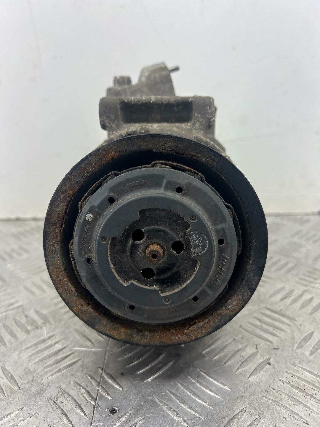 Компрессор кондиционера Land Rover Discovery 3 L319 2007 JPB000183