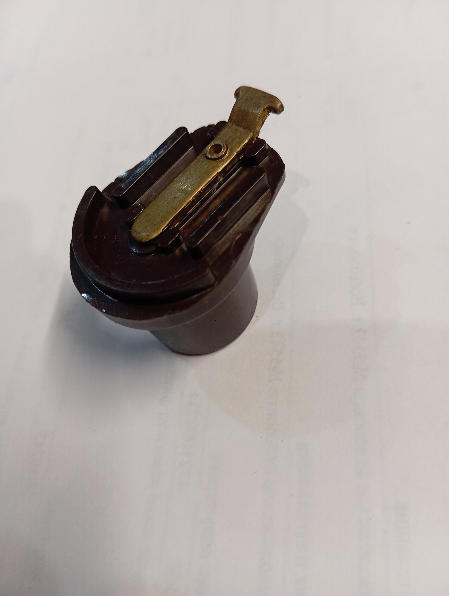 Бегунок трамблера на газ 2410. 3302. уаз.