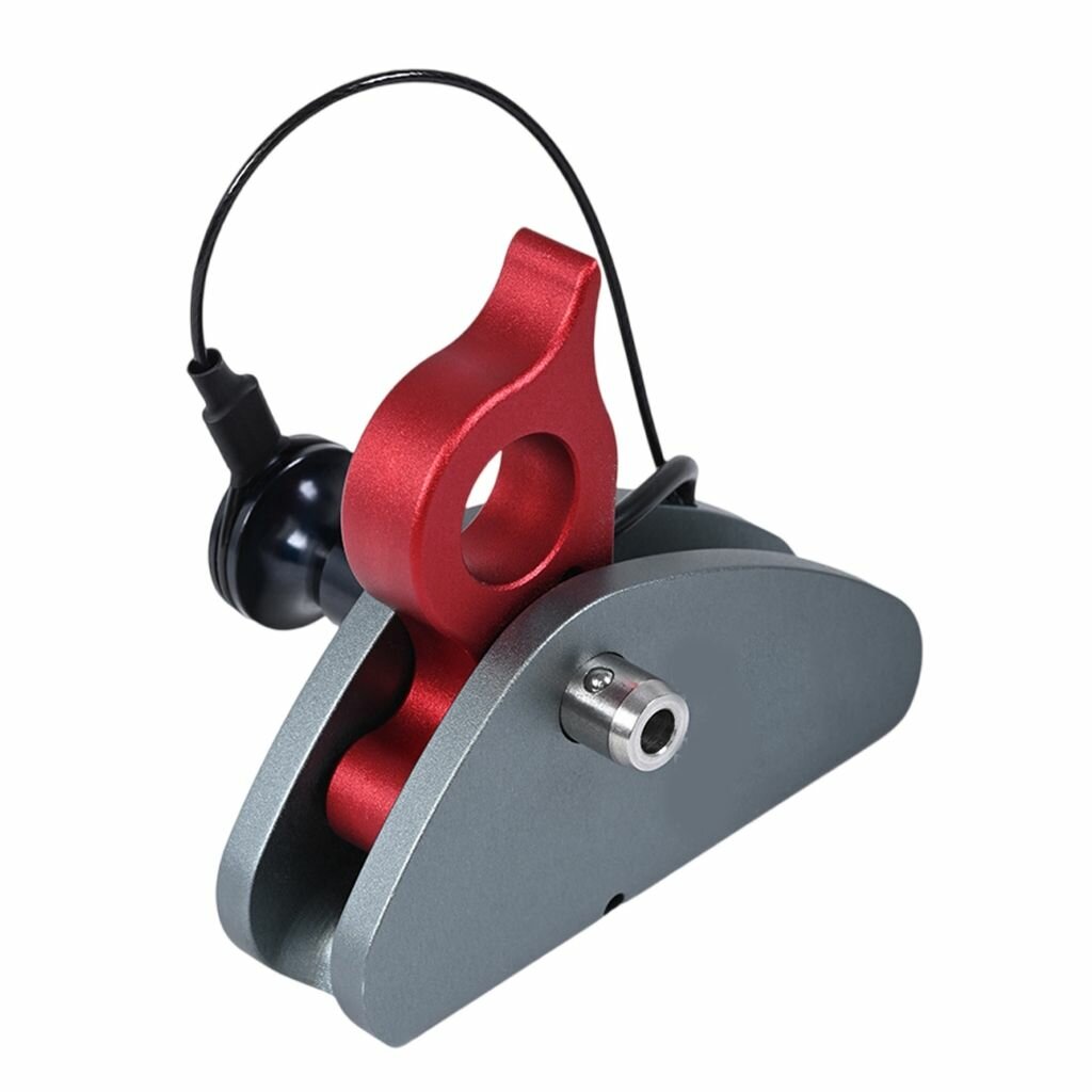 Быстросъемное спусковое устройство с регулируемой скоростью для альпинизма и обслуживания