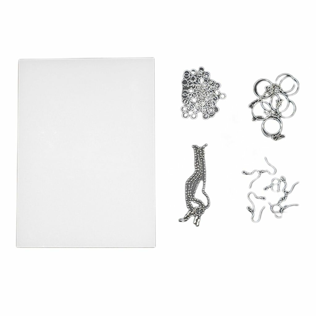 Набор термоусадочных пленок с цветными карандашами, брелком, дыроколом для изготовления украшений