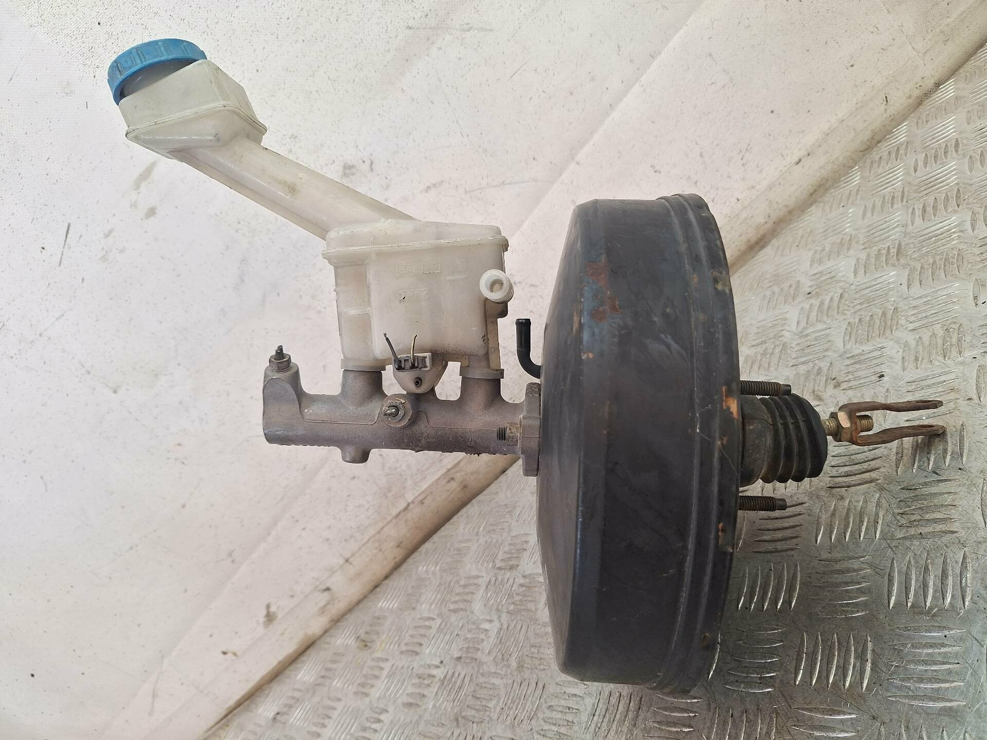 Вакуумный усилитель тормозов Nissan Primera P12 2005 0204024497