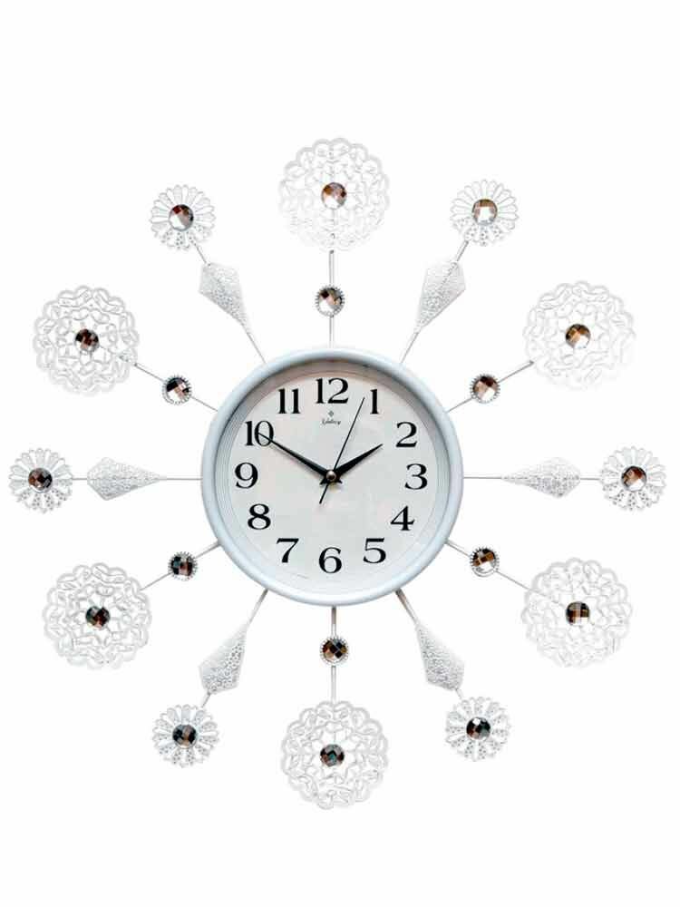 Часы интерьерные настенные бесшумные декоративные белые AYP-1553-B, размер 60 см, кварцевые.