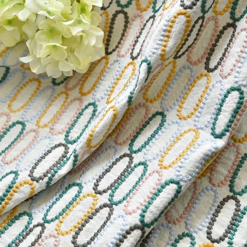 Льняная хлопковая ткань с вышивкой lisveick