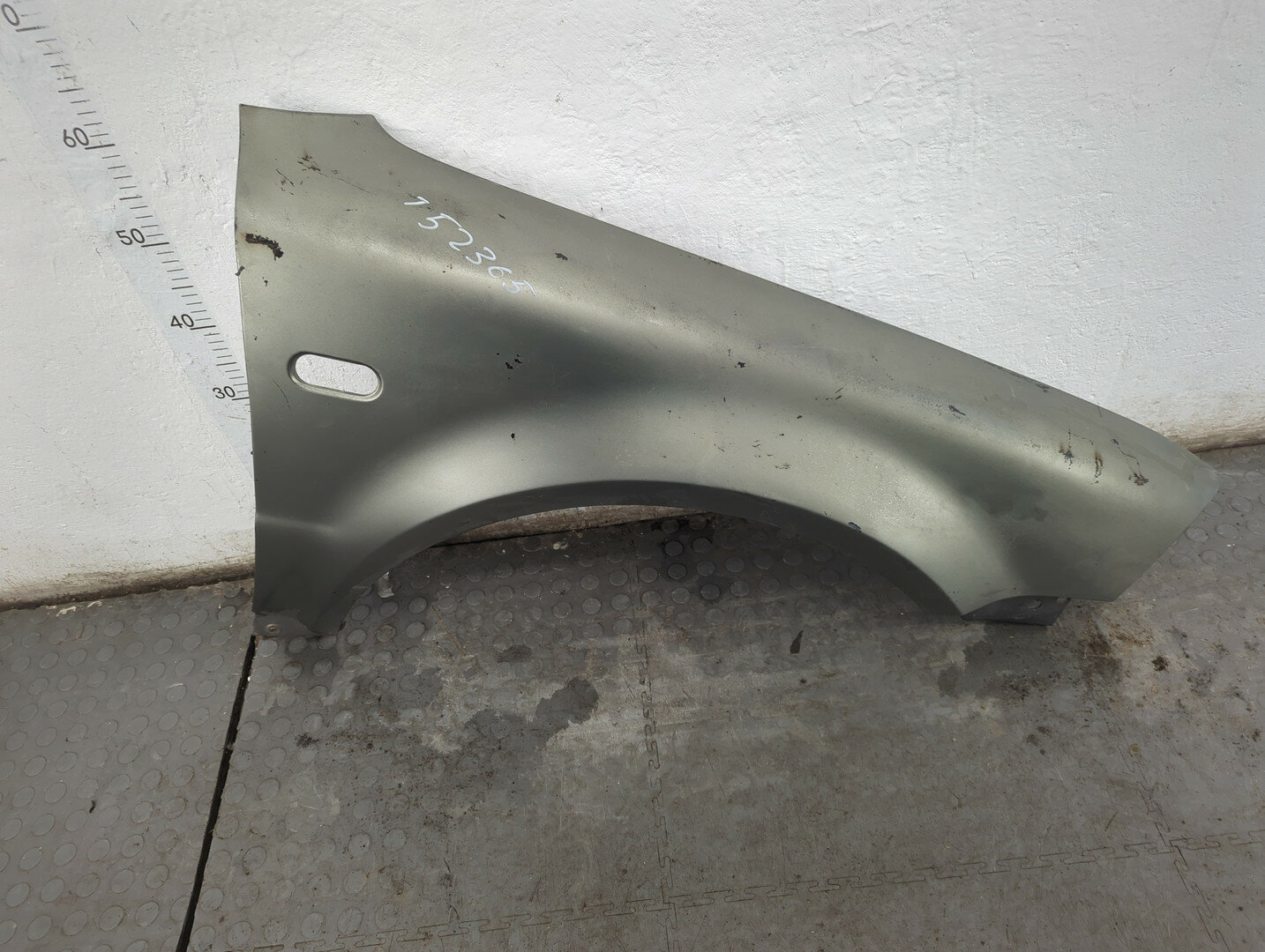 Крыло правое переднее Volkswagen Passat 5 Б/У