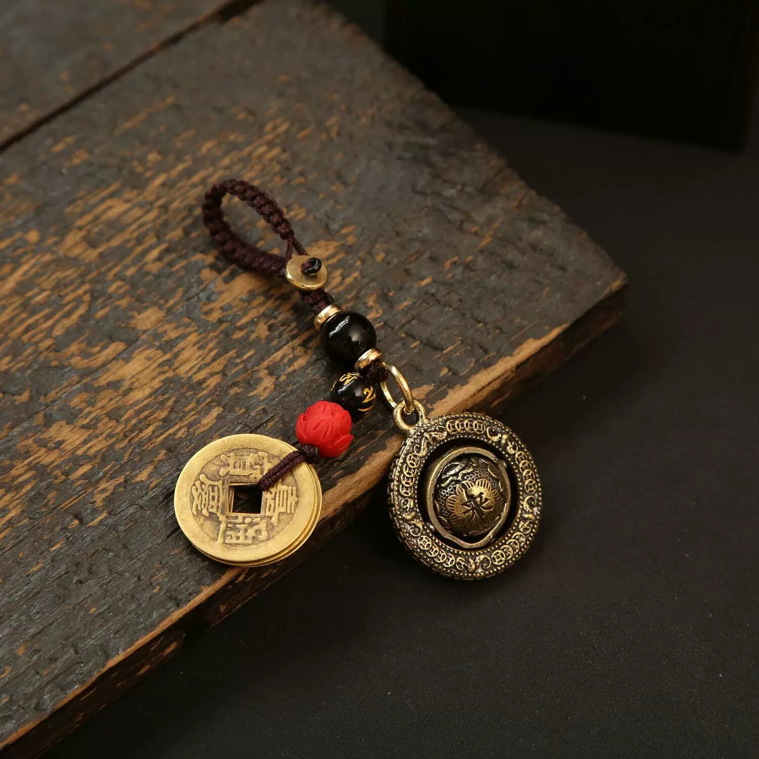 Латунный вращающийся глобус-часы в стиле ретро, состаренный, брелок для ключей, унисекс, подвеска для сумки, поделки