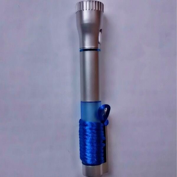 Интернет-хит: светящаяся ручка-фонарик LED, ручка с подсветкой, канцелярский приз для студентов, многофункциональная светящаяся шариковая ручка.