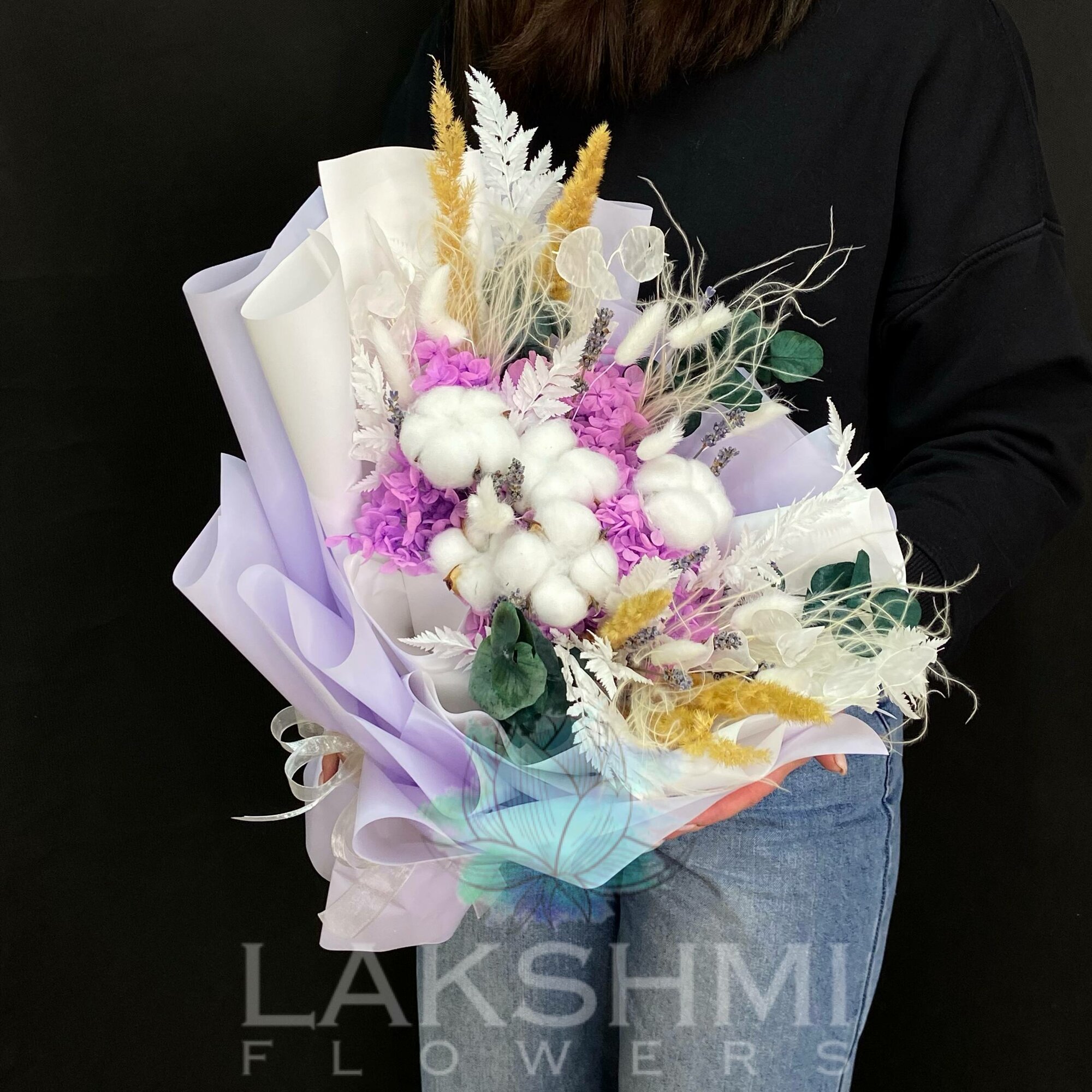 Сборный букет из сухоцветов / Букет из стабилизированных цветов