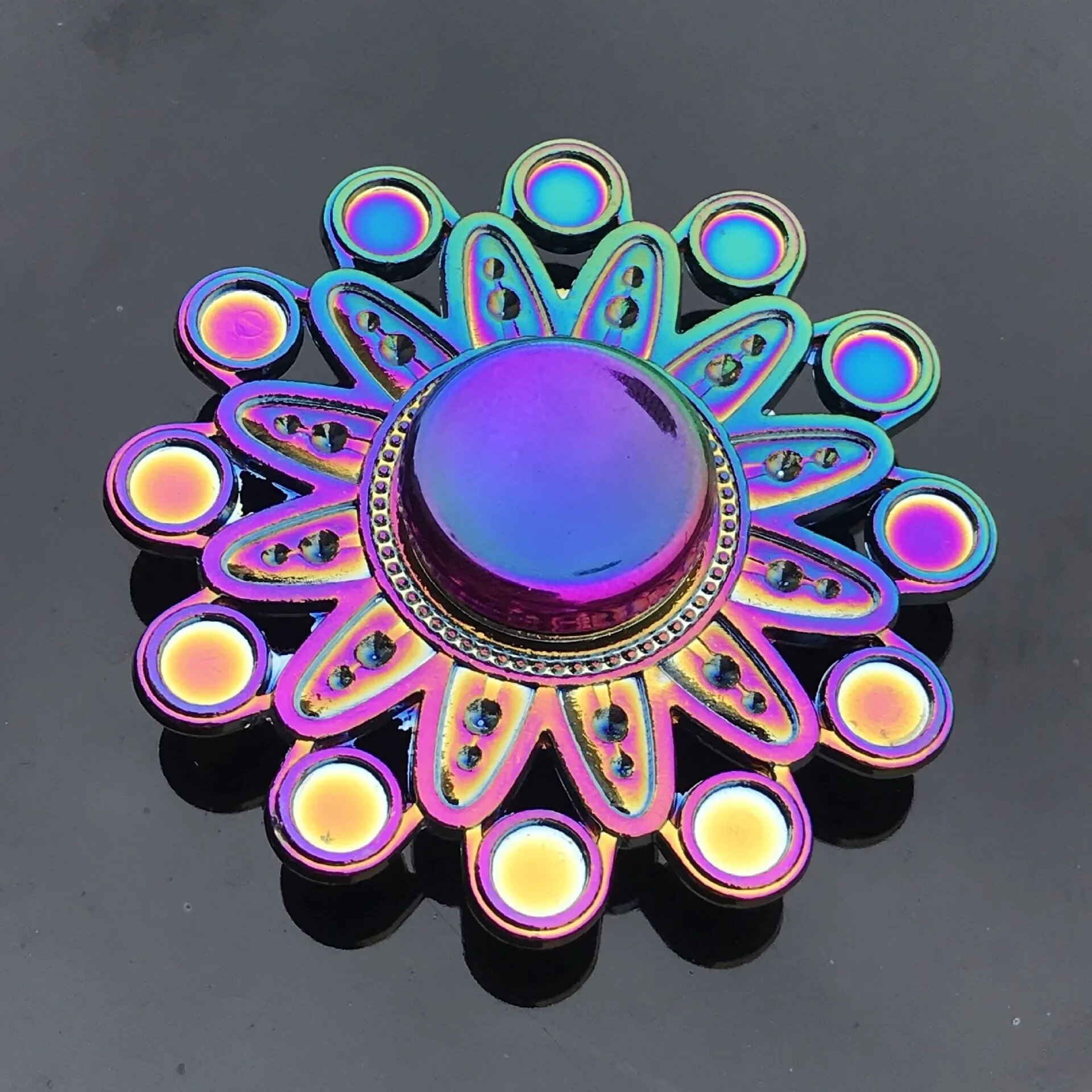 Металлический спиннер Tri Spinner fradoo Q36