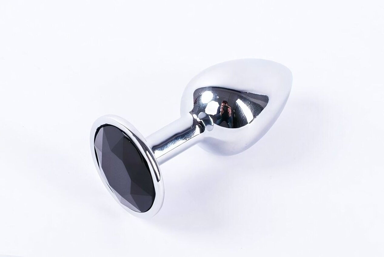 Анальная пробка металлическая 'Onjoy Metal Plug Silver', диаметр 2,8см, серебристая с черным кристаллом