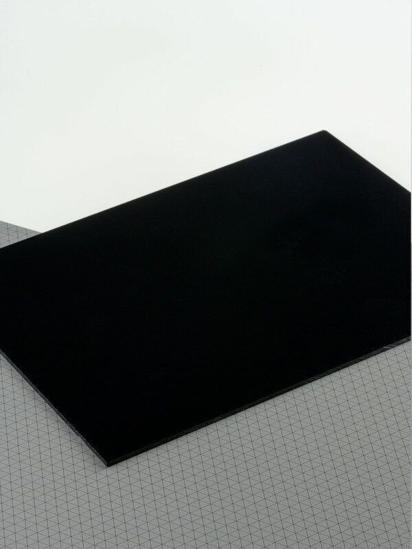 Оргстекло черное, литое, 60х40 см, 3 мм, 1 лист.