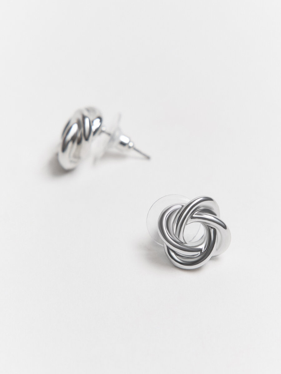 Серьги пусеты