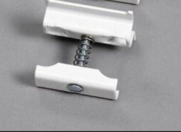 Крепление для трубчатых радиаторов Arbonia (белый) 1шт