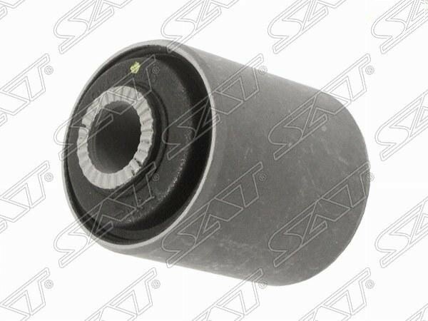 Втулка задней рессоры SAT ST-90389-14034 задняя TOYOTA COROLLA 91-02