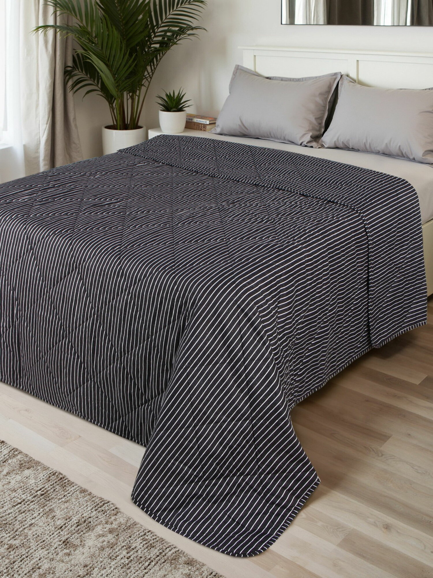 Покрывало евро макси Striped, 240x210+-5 см, новосатин, сезон: весна