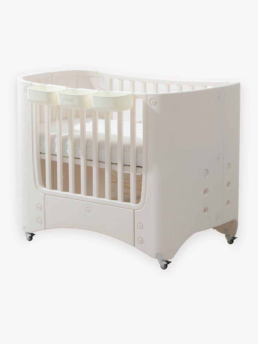 Кроватка для новорожденных UNIX Kids Premium White детская с матрасом, на колесиках, пищевой пластик, белая, 123 х 68 см