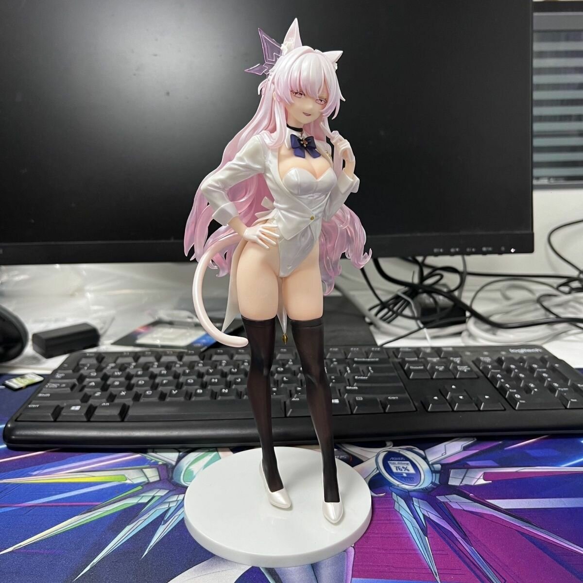 Аниме фигурка для видеокарты и корпуса ПК, сидячая статуэтка 20 см стильный декор для геймеров и фанатов аниме