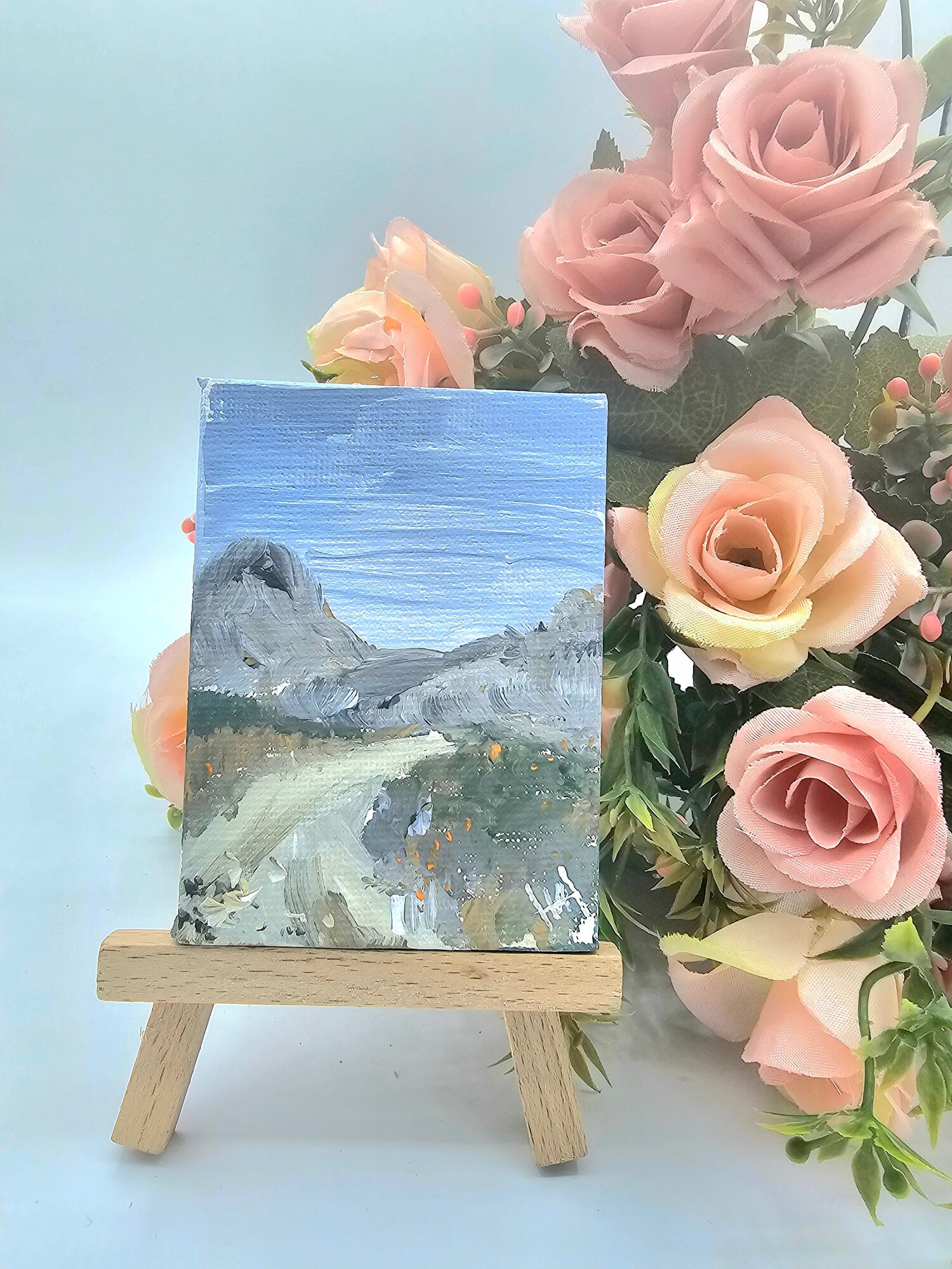 Миниатюра акрилом на холсте 6х8см "Идем в горы" с мольбертом, авторская ручная работа