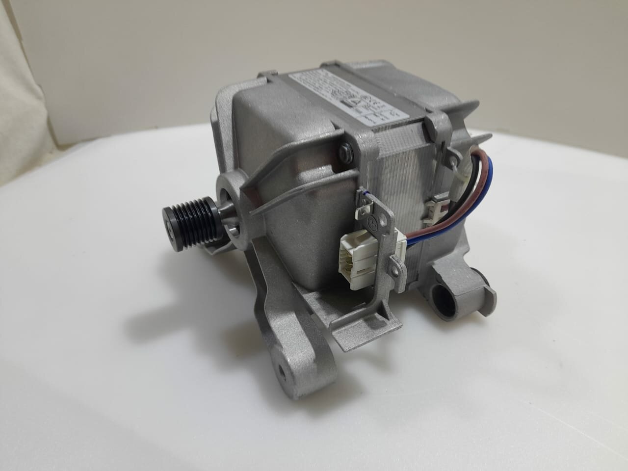 Двигатель инвертор стиральной машины Leran 1578691 - 3 контакта (для модели Leran 192)