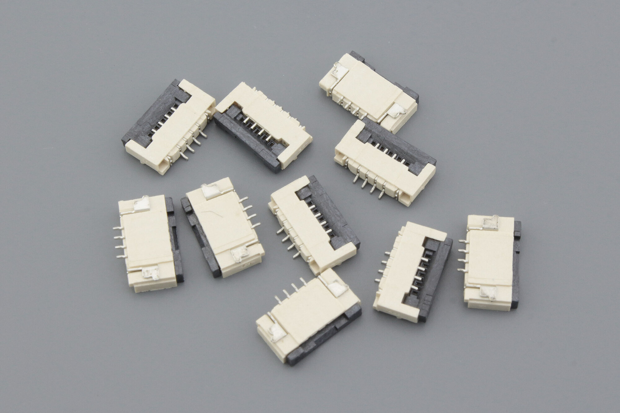 Разъем FPC Half Coverage Top Contact 0.5K-BS-24PWB 24 pin высота 2мм шаг 0,5мм 10 шт