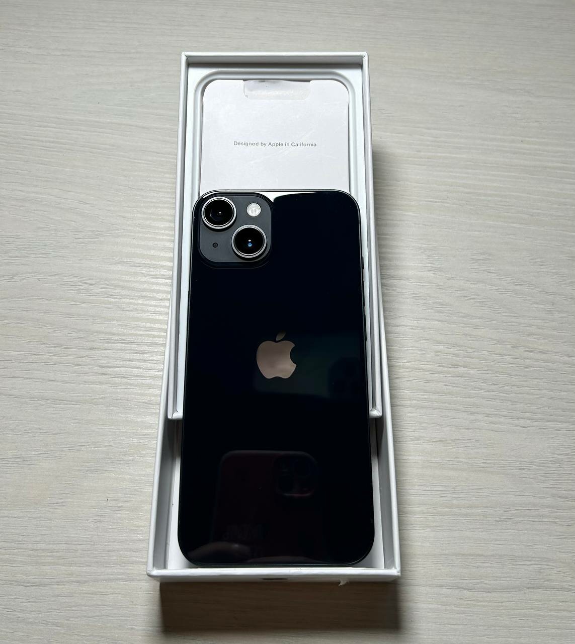 Б/У Смартфон Apple iPhone 14 128 ГБ, черный, экран 6,1"