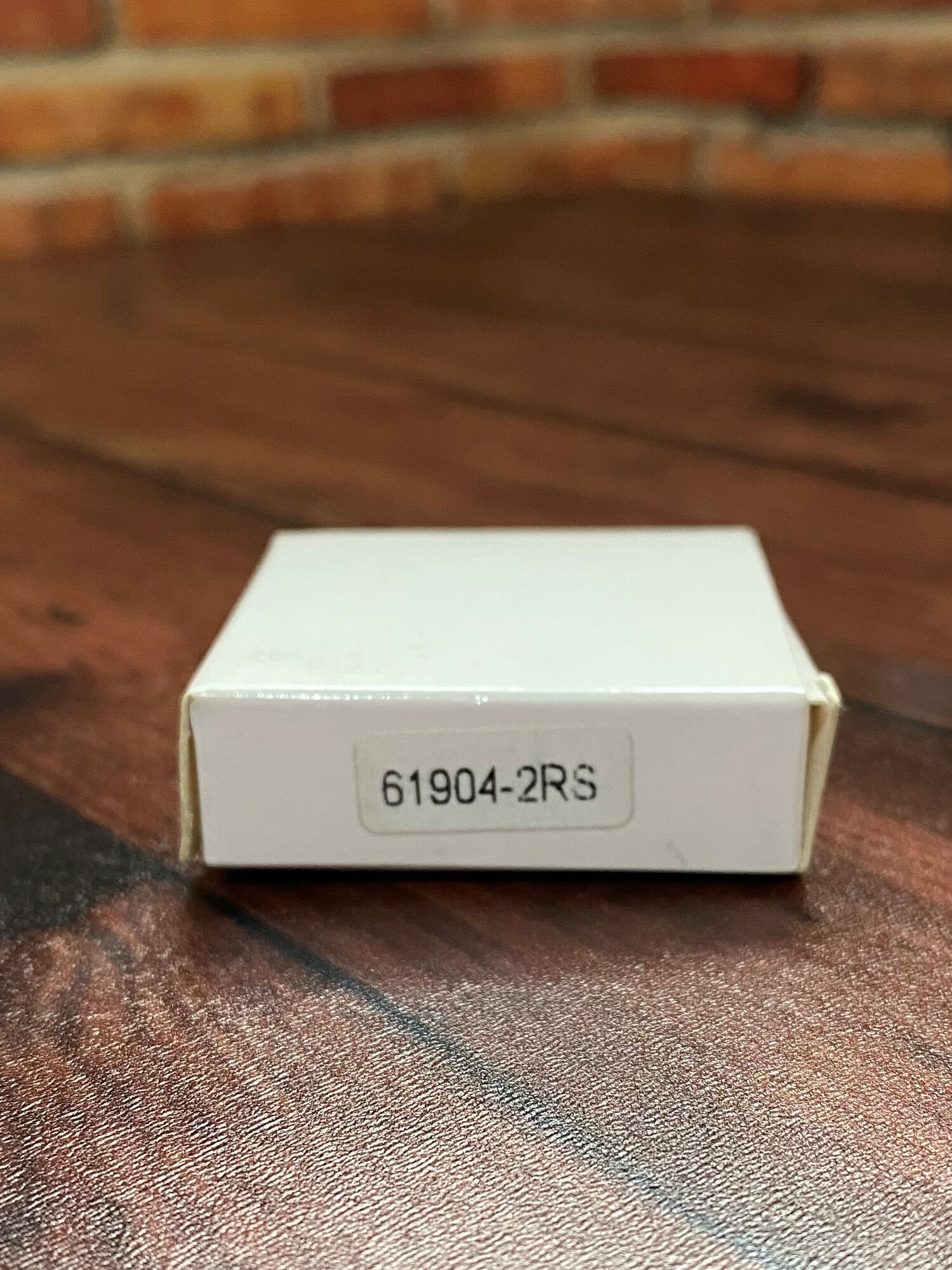 Подшипник 61904-2RS SYL радиальный шариковый однорядный закрытый