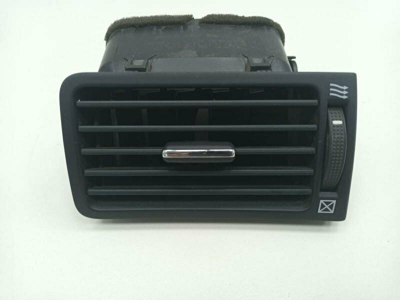 Дефлектор воздушный Toyota Corolla E120 2001-2007