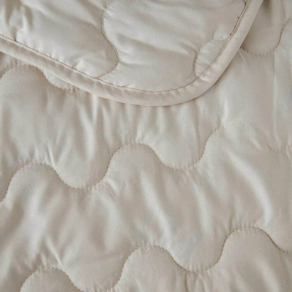 Асика комфорт Одеяло Евро 200x220 см, Зимнее, с наполнителем Верблюжья шерсть, Экофайбер, комплект из 1 шт