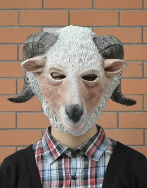 Маска Баран, латексная