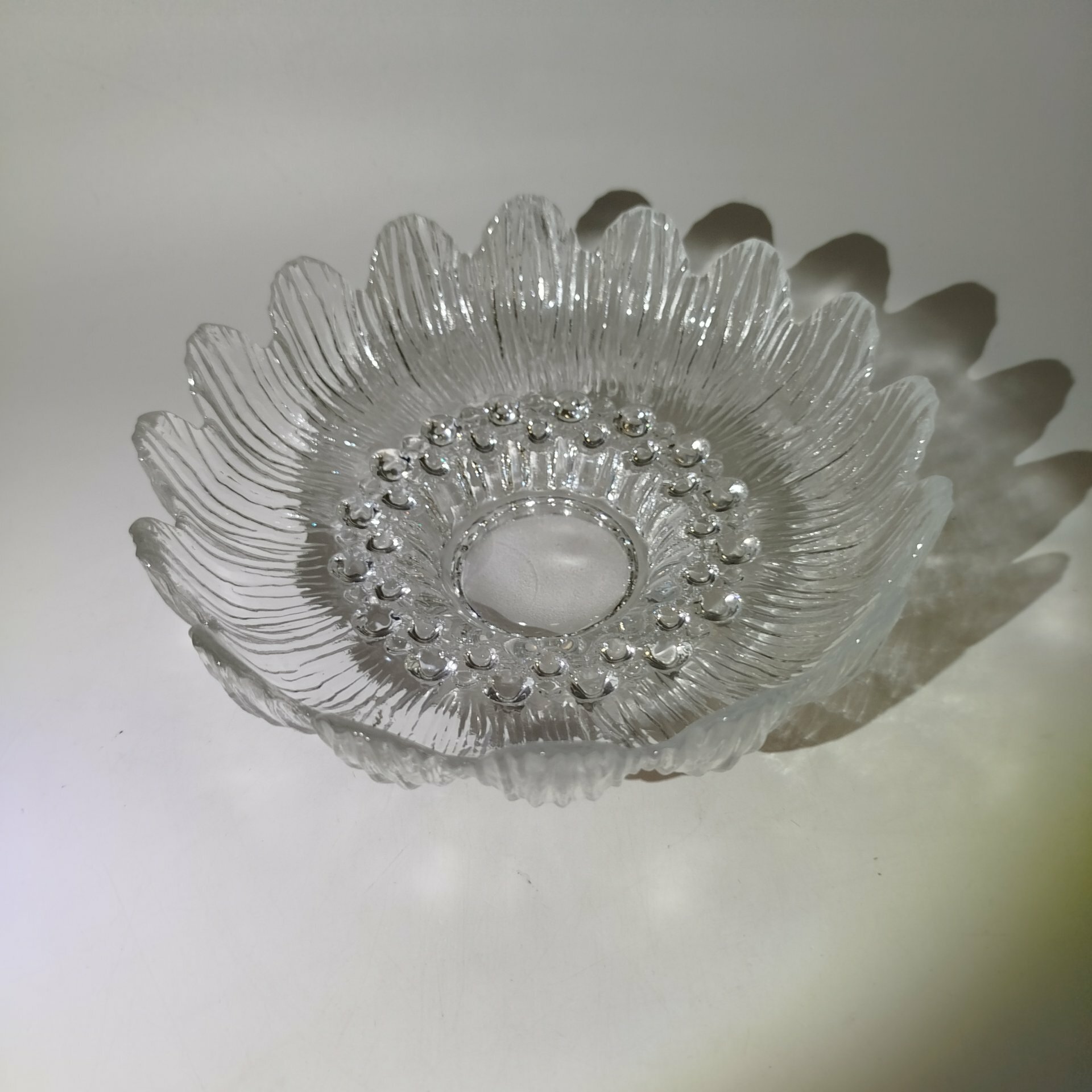 Конфетница с фестончатым декором, хрусталь, Россия, 1980-2000 гг.