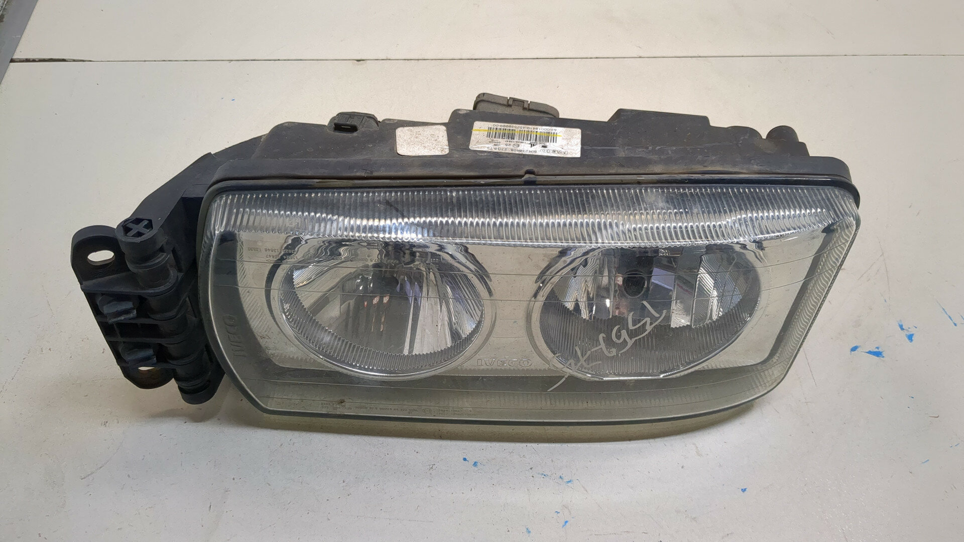 Фара (передняя) левая Iveco EuroCargo 2 Б/У