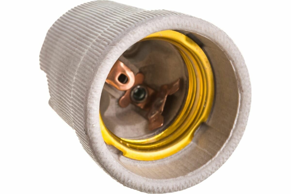 Патрон Е27 Д-002 керамический накладной IN HOME